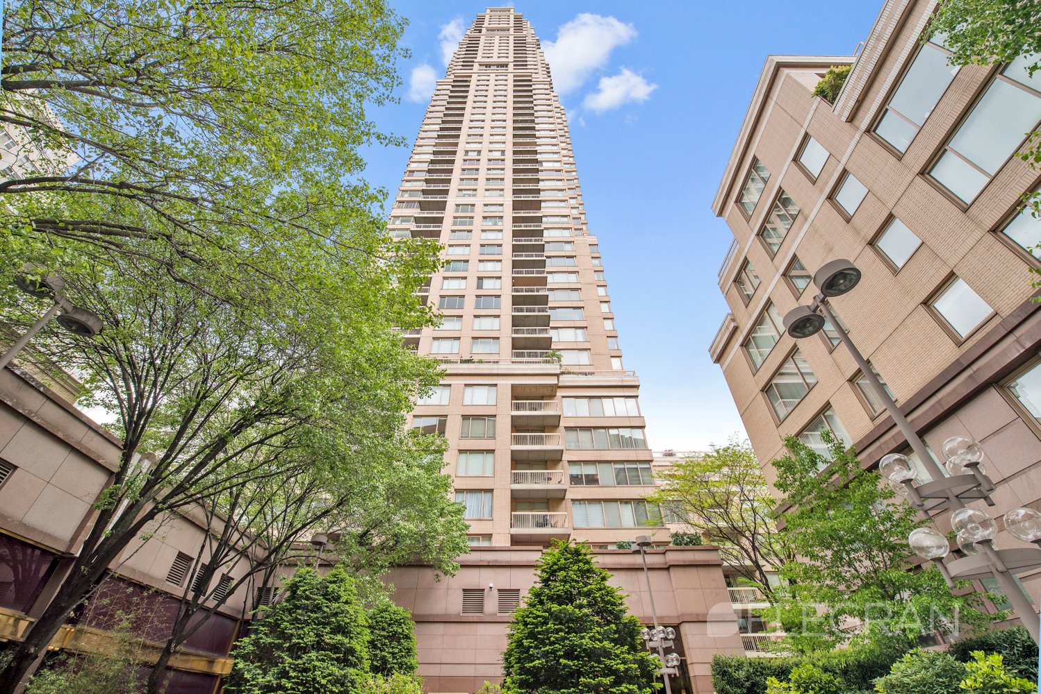 Trump Palace | Elegran Real Estate