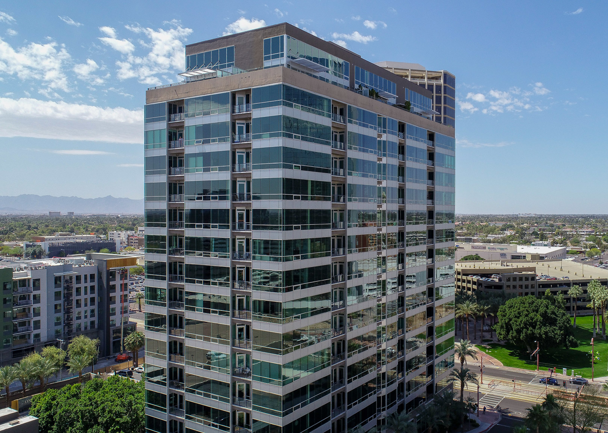 Phoenix - Homes for Sale - Lauren Ratzken - Two Brothers Realty