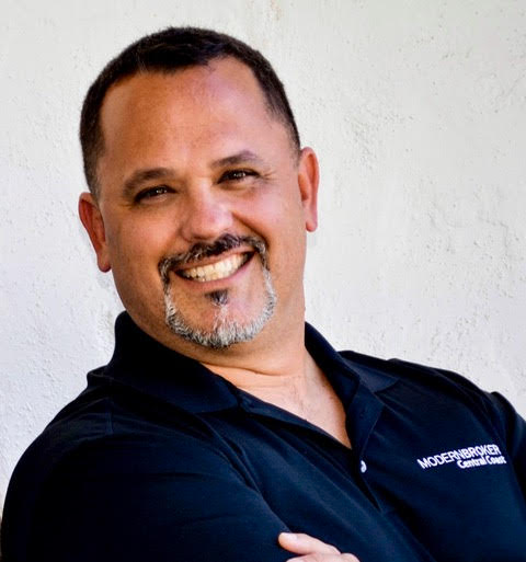 Real Estate Agent - Adam Pettit - Modern Broker