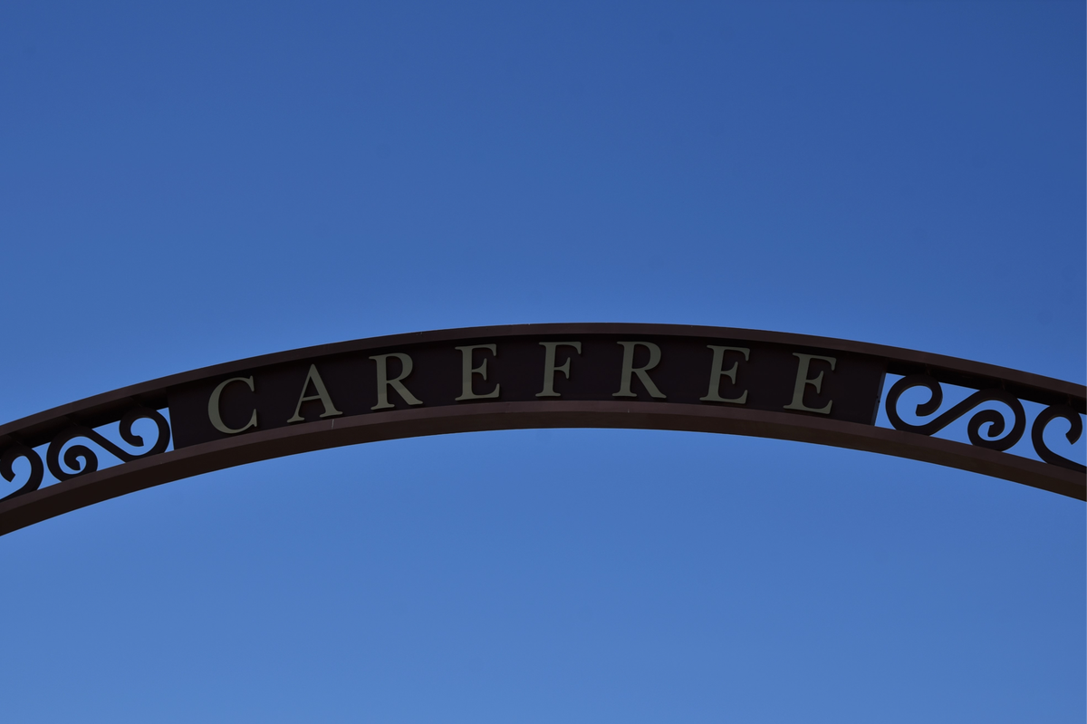 The unique street names in Carefree Arizona - Mike Domer L - Launch...