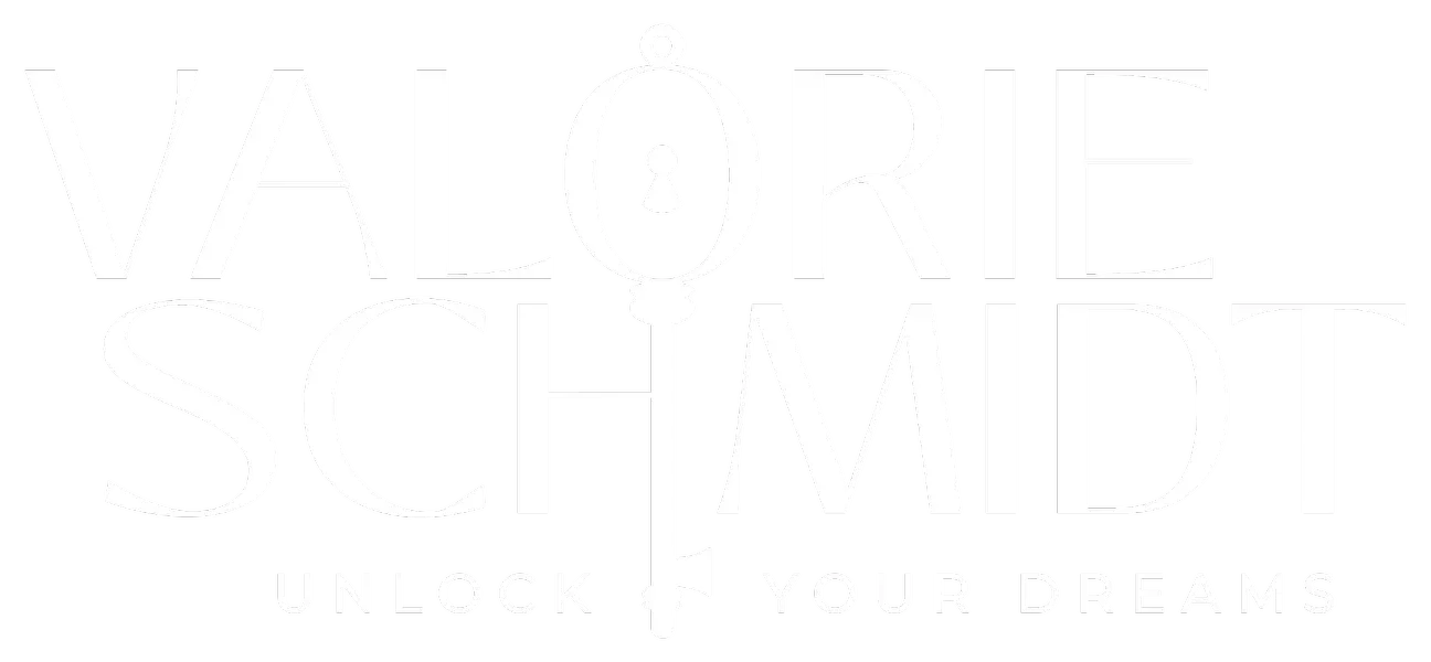 Valorie Schmidt | Luxury Real Estate Agent in Barrington, IL