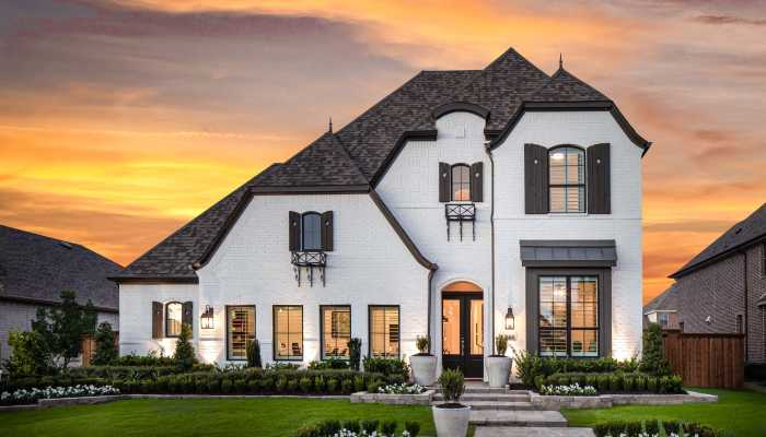 Highland Homes in Walsh Ranch - Gena Dowell - Discover Fort Worth Team