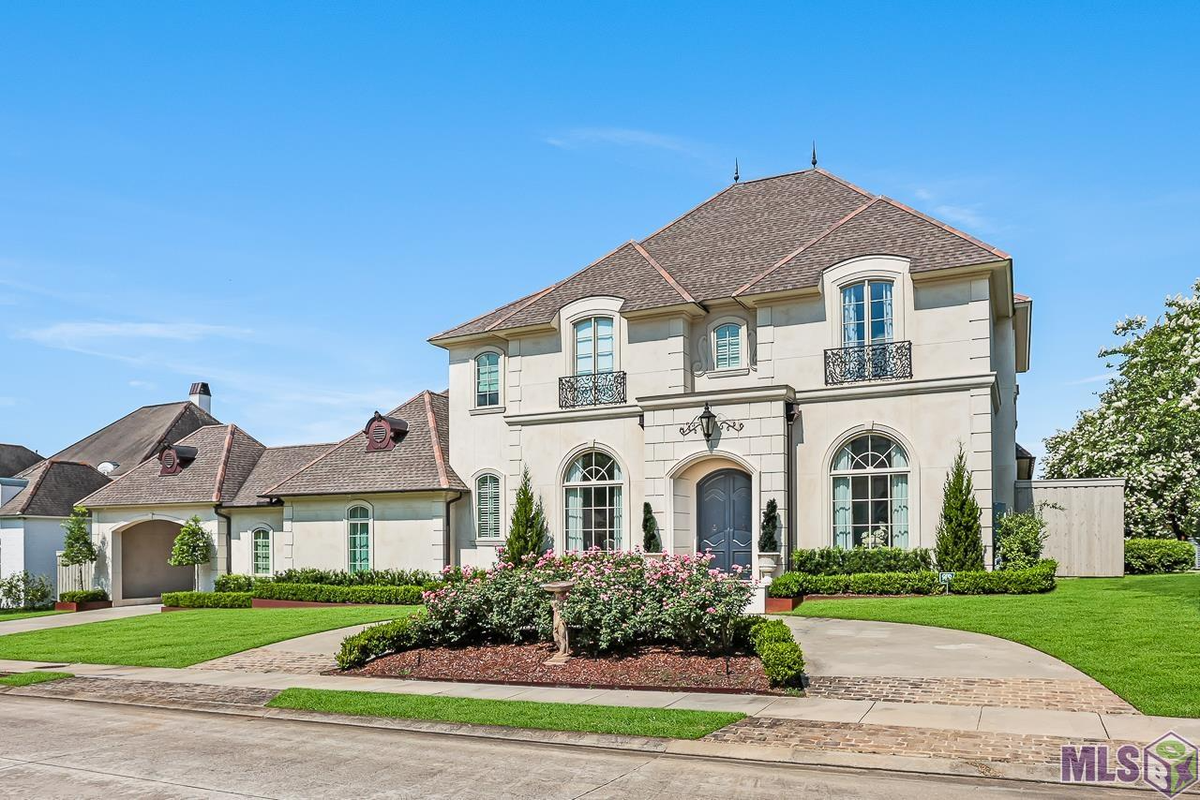 Bocage Lake homes for sale - Real Estate - Blake Fowler - EXIT Real...