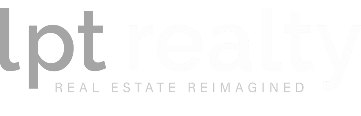 Real Estate - Paula Castro - LPT Realty