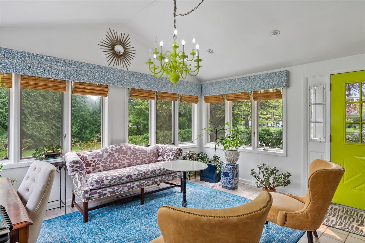 Bayside - Homes for Sale | Houseworks Collective