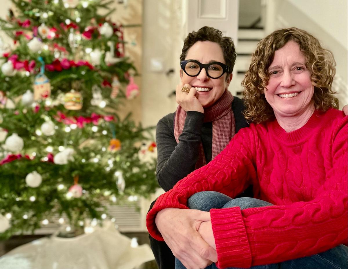 Sharing the Holiday Love - Tracey Moore - Rêve | Realtors