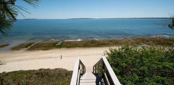 Real Estate - Dawn Hadley - Engel & Völkers Americas