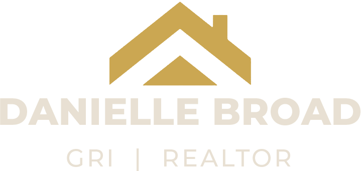 eXp Realty - Real Estate Agent - Danielle Broad