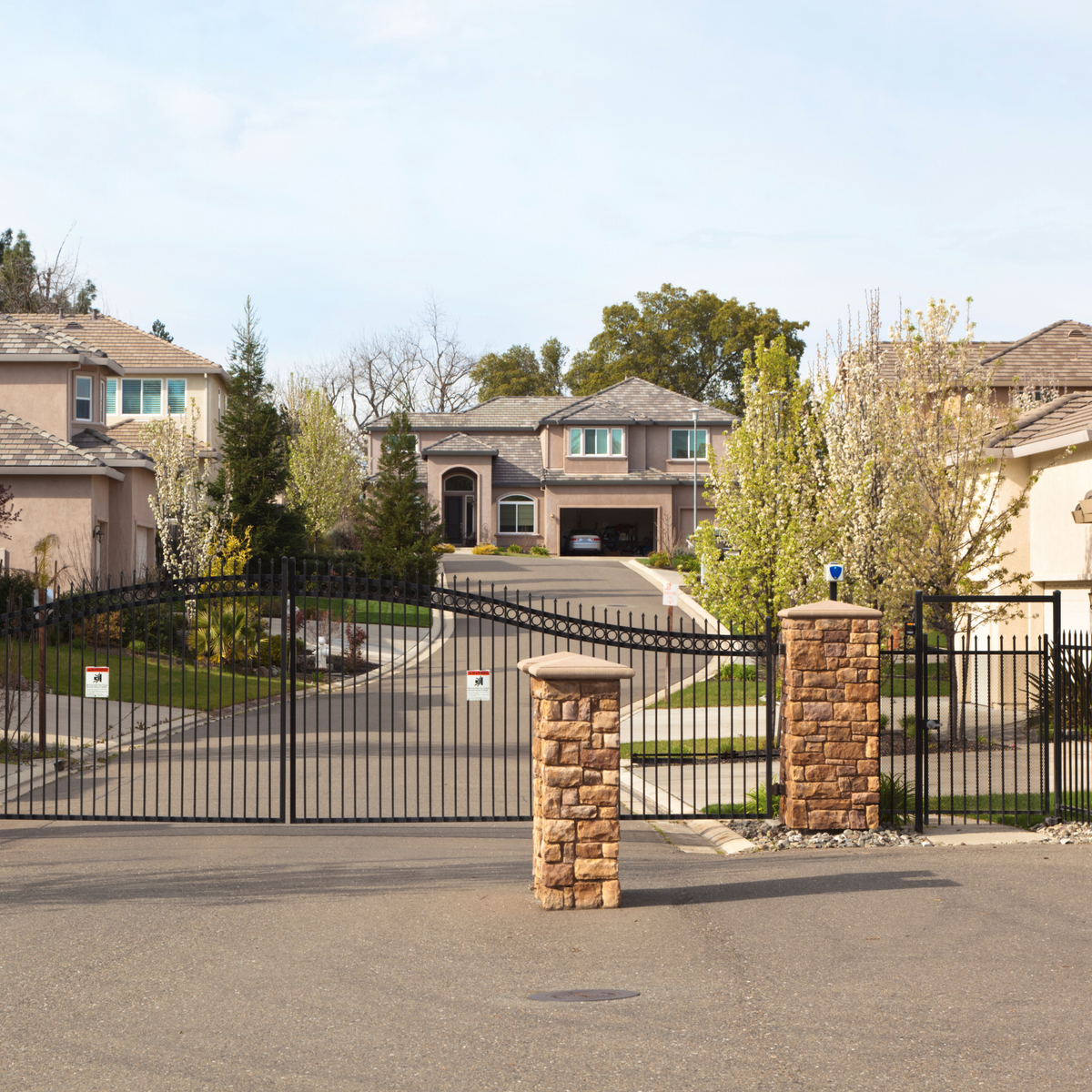 Benefits of a Gated Community - Jonathan Jacobs - The Jacobs Group ...