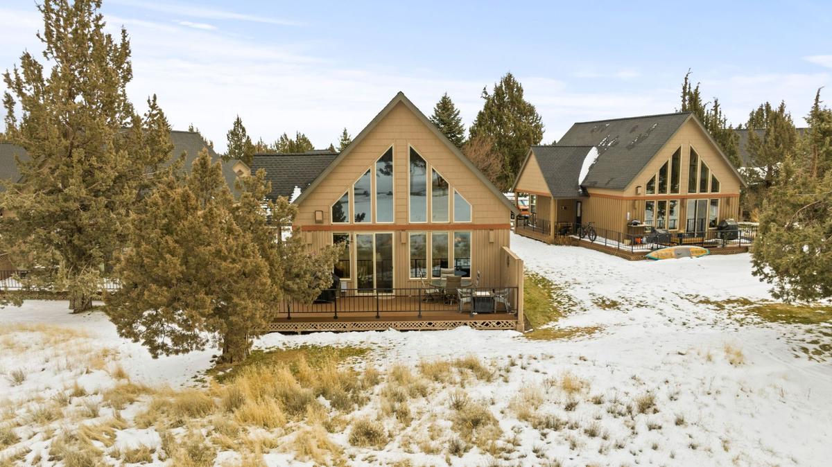 Homes for Sale in Eagle Crest Resort & Golf- Stacey Sebastian - SUN...