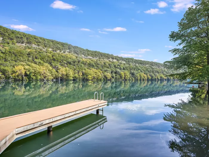 Real Estate - Michele Turnquist - Engel & Völkers