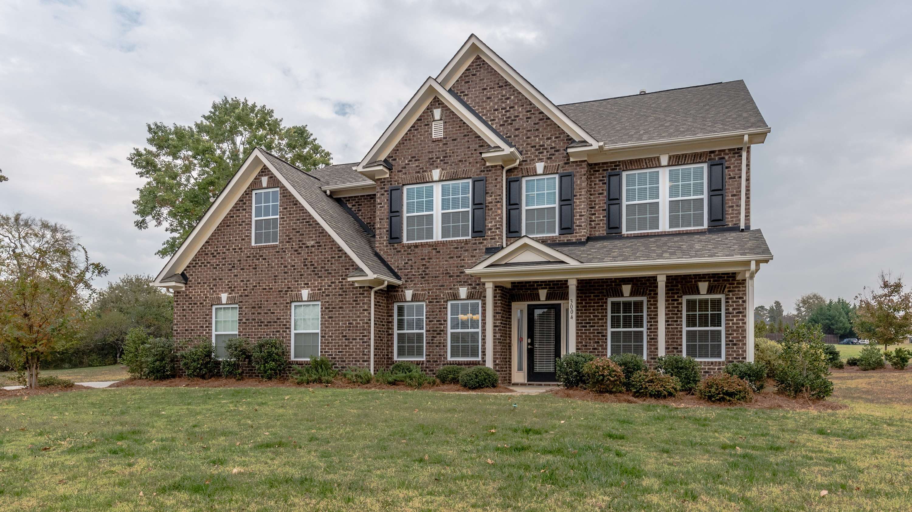 Real Estate - Leigh Brown & Associates - Leigh Brown & Associates