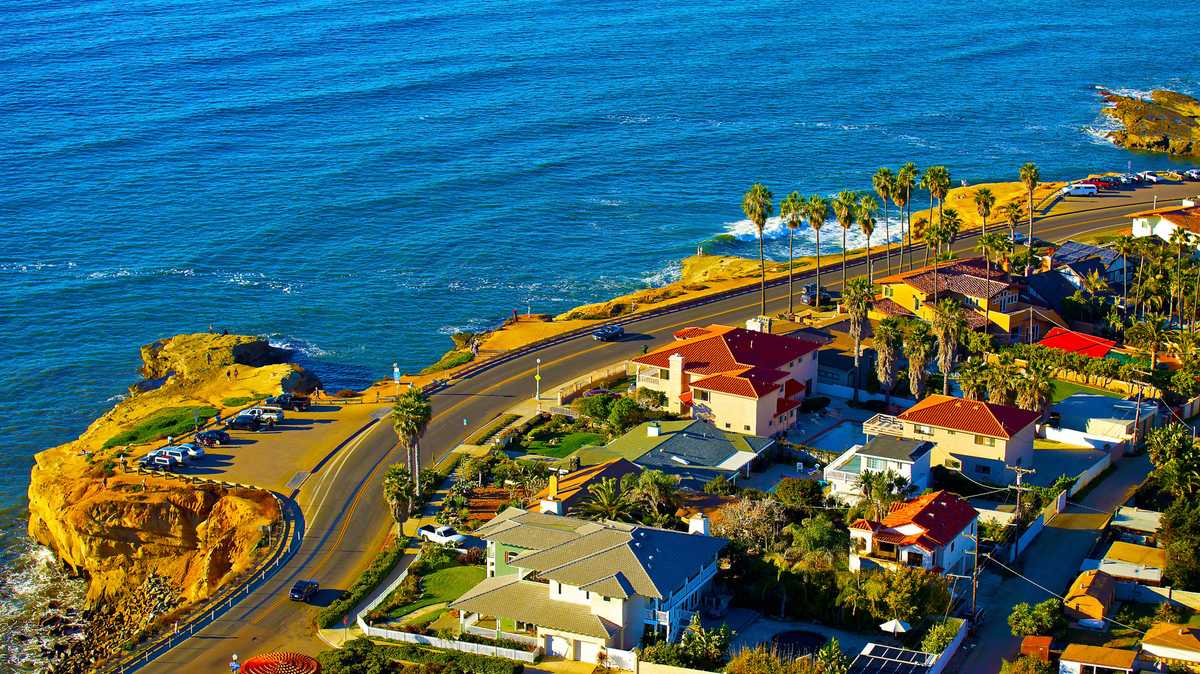 Homes for sale in Sunset Cliffs Mike Althof - Hunter & Maddox Inter...