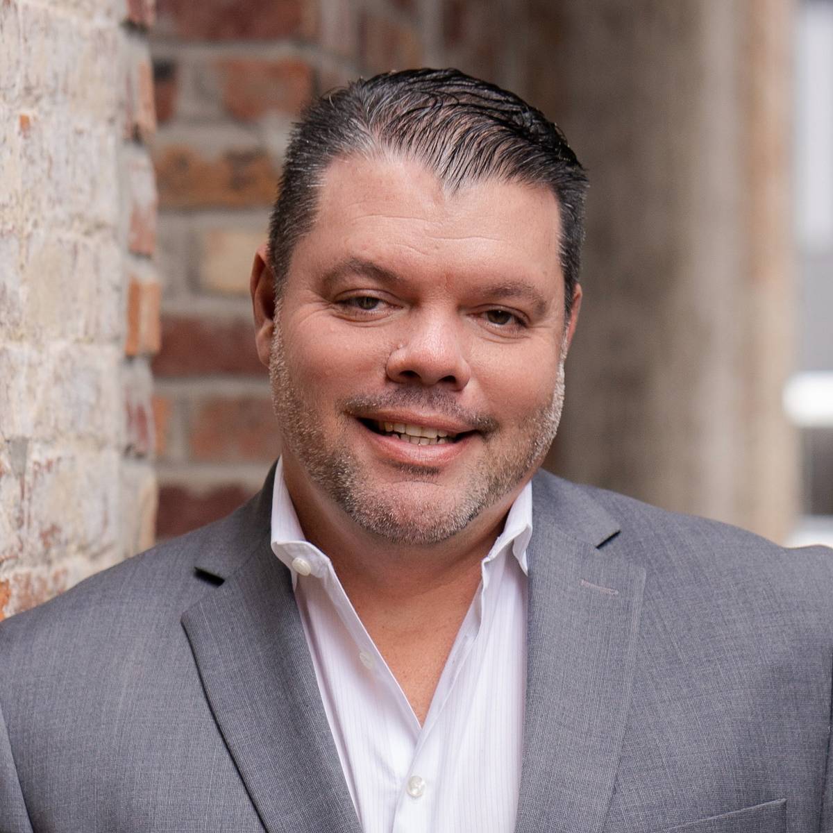 Real Estate Agent - Thomas J Fitterer - Cathy Ades Real Estate