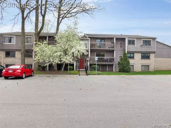 29860 W 12 MILE Road 608, Farmington Hills, MI 48334 - Realcomp MLS...