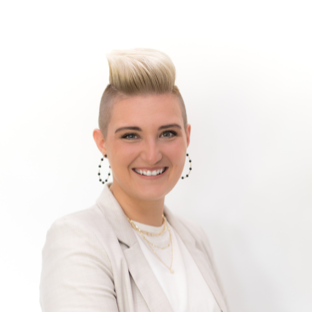 Real Estate Agent – Stacie Heim - Leslie Cain Realty
