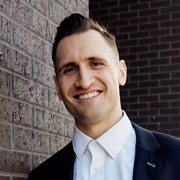 Kyle Mark stands as a leading luxury real estate expert in Vancouve...