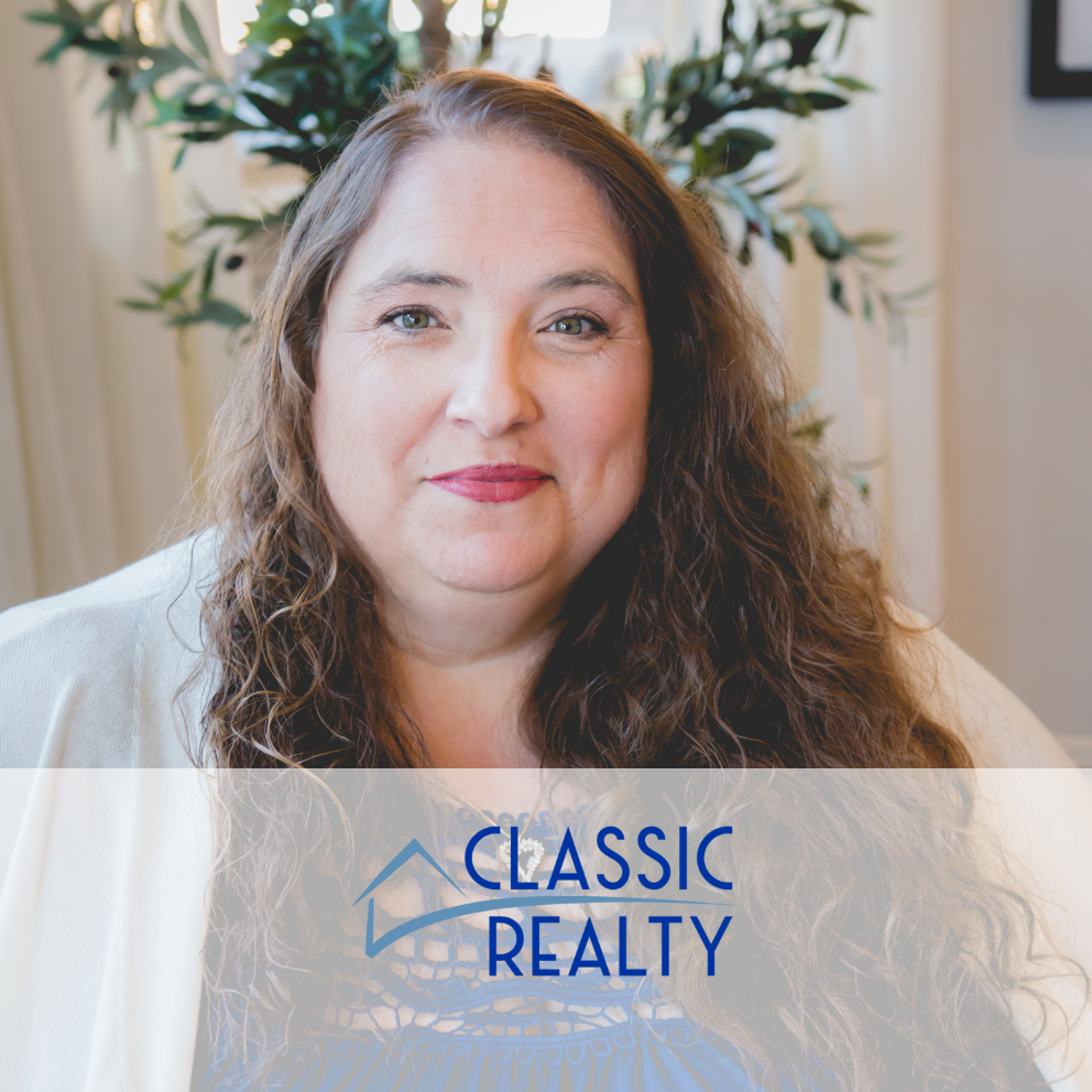 Real Estate - Lorrie Kennedy - Classic Realty