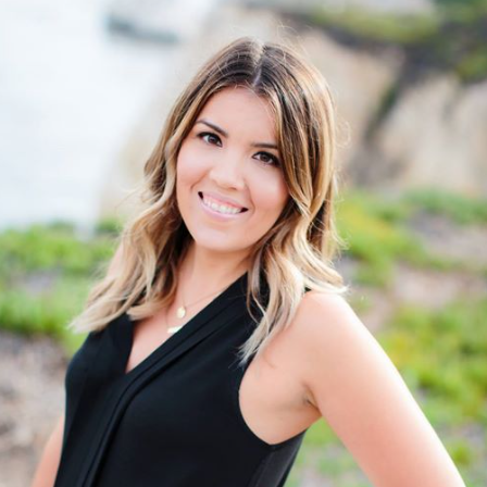 Real Estate Agent - Molly Lannen - Modern Broker