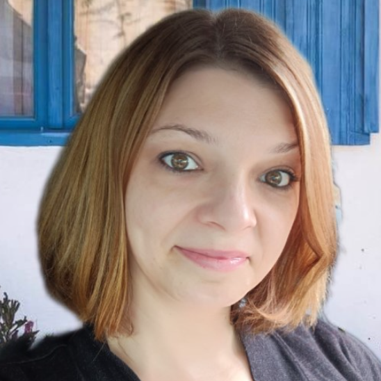 Real Estate Agent – Krista McClain