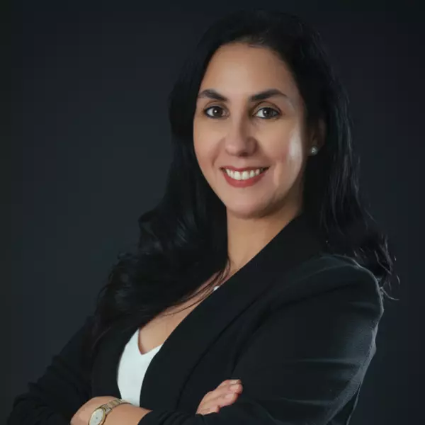 Real Estate - Albert Garcia - Albert Garcia