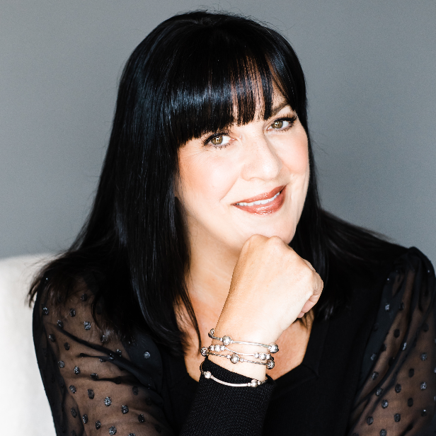 Real Estate Agent – Patti King - Roberts Realty Group