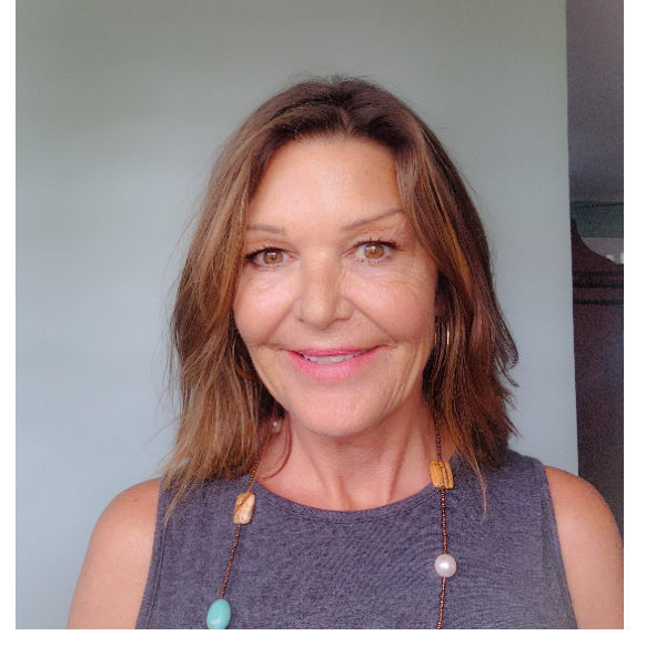 Real Estate Agent – Lynnell Woodward - Waioli Properties Inc.